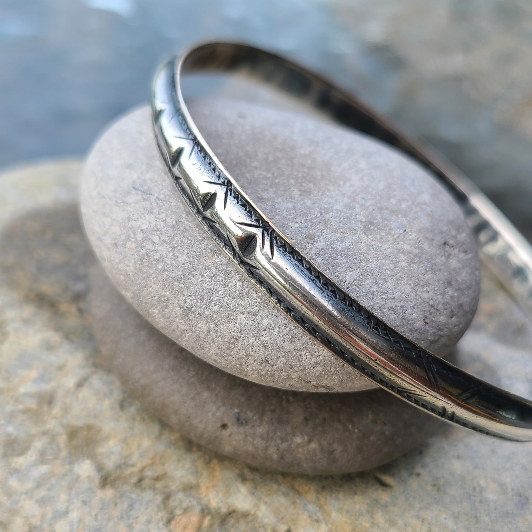 Moroccan Antique Silver Bangles – Karger.