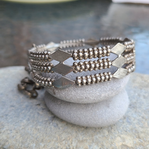 Moroccan Bracelet Saharan/Tuareg granulated 3 band – Karger.